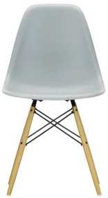 Eames Plastic Chair DSW javor šedá černé na tvrdou podlahu Vitra