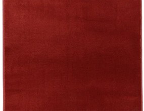 Koberce Breno Běhoun SOLID 99/CCC, šíře role 80 cm, Červená