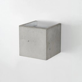 Betonové nástěnné svítidlo B3  Betonové nástěnné svítidlo B3 Dekor: Světlý beton, Vnitřní plocha: Stříbrná