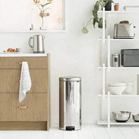 Brabantia Pedálový koš NewIcon 30L lesklá ocel