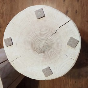 FormWood Masivní odkládací stolek Jessie 25-30 cm