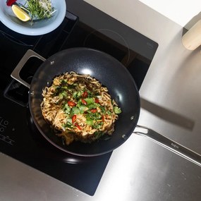 Wok pánev s keramickým povrchem ø 28 cm Meda 4.0 – FABINI