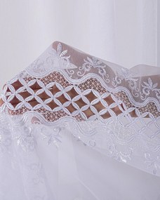 Záclona voálová jednoduchá s řasící páskou barva bílá látka poloprůhledná, pletený vzor, vzorované