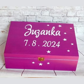 Dřevěná krabička na vzpomínky pro miminko fialová