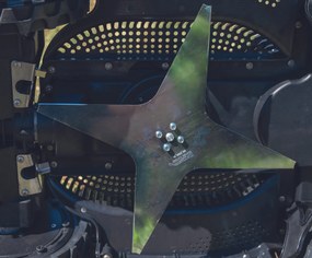 Robotická sekačka NEXTTECH LX4 bez baterie + Instalační ZCS KIT L + Doprava Zdarma