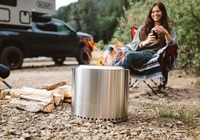 Solo Stove Ranger s podstavcem