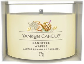 Yankee Candle –  votivní svíčka ve skle Banoffee Waffle (Vafle s banány a karamelem), 37 g