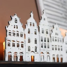 Domečky vyřezávané - lucerna 476