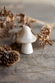 Podzimní dekorace hříbek Bosten Beige Storefactory Scandinavia