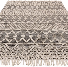 Tribeca Design Kusový koberec Whiskers Black Rozměry: 160x230 cm