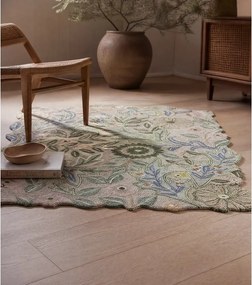 Zelený ručně tkaný vlněný koberec 120x170 cm Bryony Shaped Floral – Flair Rugs