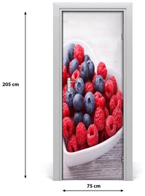 Samolepící fototapeta na dveře maliny a jahody 75x205 cm