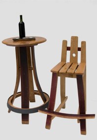 Nábytek ze sudu Barová židle ze sudu dřevo: dub povrchová  úprava: nástřik lakem