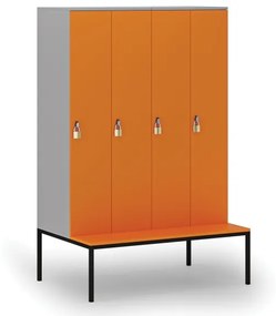 Dřevěná šatní skříňka s lavičkou, 4 oddíly, otočný zámek, šedá/oranžová
