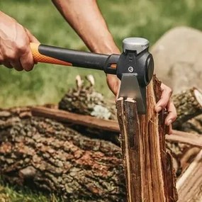 Fiskars IsoCore S 1062936 Stavební sekera