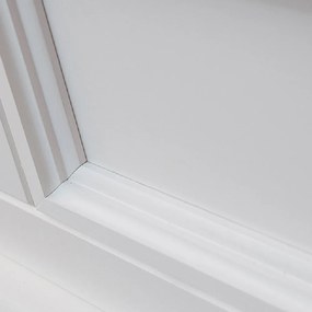 Massive home | Belluno Elegante bílá komoda 3D2S z masivu s dubovou deskou
