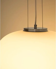 Bílé závěsné svítidlo se skleněným stínidlem ø 25 cm Ardali – Kave Home