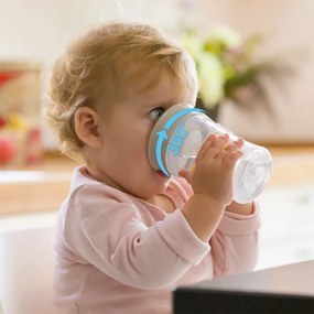 Dětský hrníček Magic NUK Cup Minnie (8+ m.) NUK 360° 230 ml