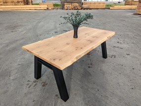 Jídelní stůl z dubového masivu Bridge v industriálním designu Velikost Desky: 2400x1000 (mm)