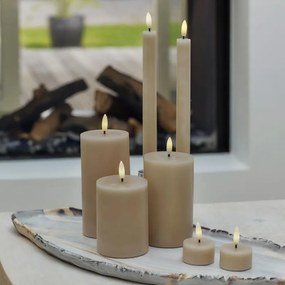 Sada LED čajové svíčky na baterie Sille Tealight, Ø 4,5 × 2,2 cm, světlý karamel, z pravého vosku, balení 2 ks