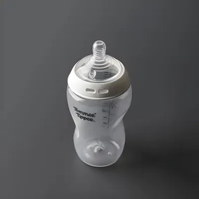 Tommee Tippee Natural Start ANTI-COLIC bílá / Novorozenecký set kojene