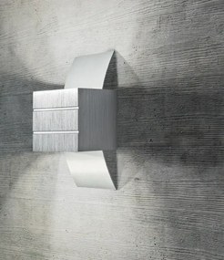 Designové nástěnné svítidlo Vidal hliníkové