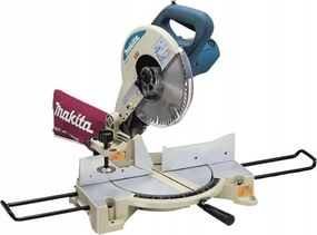 Makita LS1040N pokosová pila 1650W bez potahu, prořez 69*135mm, kotouč 255m