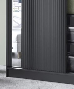 Černá šatní skříň se zrcadlem a s posuvnými dveřmi Prescco - 120 cm
