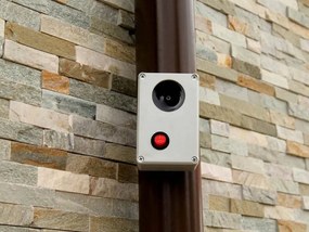 Vodotěsný ultrazvukový plašič na kuny myši a potkany DRAGON ULTRASONIC H6