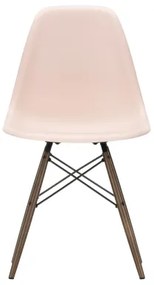 Eames Plastic Chair DSW tmavě lakovaný javor světle růžová černé na koberec Vitra