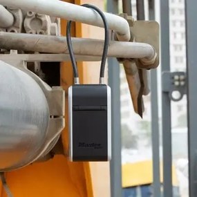 Master Lock 5482EURD / Bezpečnostní schránka se závěsným lankem