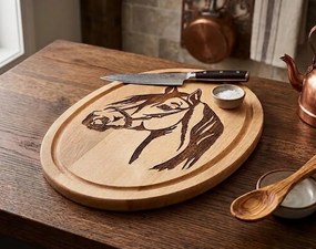 AMADEA Dřevěné servírovací prkénko - podnos oválné kůň, masivní dřevo, 30 cm