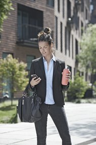 Termoska na nápoje Keep Cool světle růžová