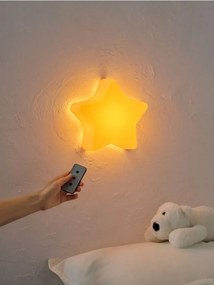 Sinsay - Nástěnná LED noční lampička ve tvaru hvězdy - žlutá