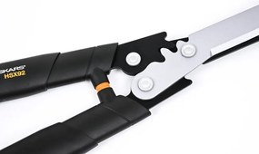 Nůžky na živý plot Fiskars PowerGear™ X HSX92 1023631