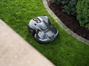 Robotická sekačka Husqvarna Automower 320 NERA do 3 300 m²