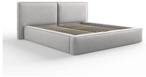 Světle šedá čalouněná dvoulůžková postel s úložným prostorem a roštem 180x200 cm Arendal – Cosmopolitan Design