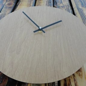 Dřevěné nástěnné hodiny - elegantní design I SENTOP PR0066