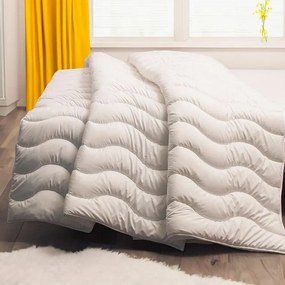 Přikrývka PRO COMFORT PLUS  140 x 200 cm