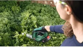 Bosch AdvancedShear 18V-10 zelená/černá / Aku nůžky na trávu a keře /