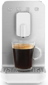 Automatický kávovar Smeg BCC01WHMEU / 1350 W / 1,4 l / matná bílá