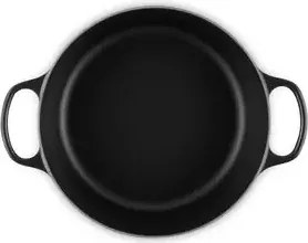 Le Creuset Signature Hrnec s poklicí 28 cm černá