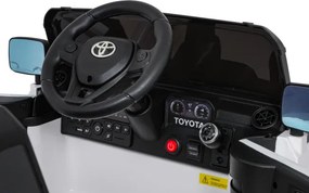 Elektrické autíčko Toyota Land Cruiser PRADO bílé