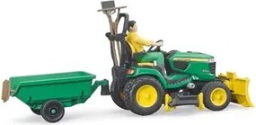 Bruder 62104 Traktor John Deere s přívěsem a zahradníkem / od 4 let