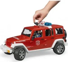 Bruder 02528 Hasičské auto Jeep Wrangler s figurkou hasiče / 1:16 / od