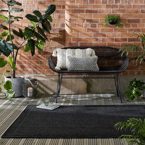 Kusový koberec Aruba Alfresco Weave Charcoal – na von aj na doma, 80x150, čierna, chodba / predsieň, Flair Rugs