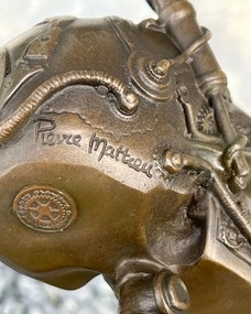 Bronzová socha soška - Lebka Steampunk