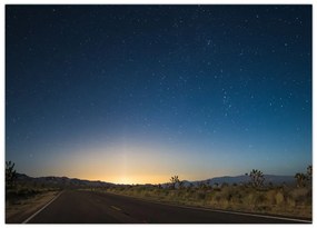 Skleněný obraz - Noční nebe nad cestou (70x50 cm)