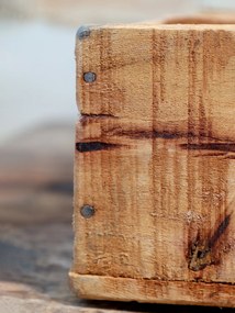 Dekorační dřevěný box/ polička s 12ti přihrádkami Grimaud - 54*40*5cm