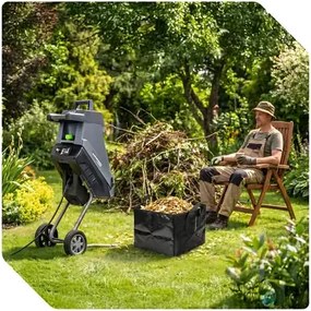 WUB W94205 / Zahradní drtič / Nožový systém / 2500 W / Koš 45 l